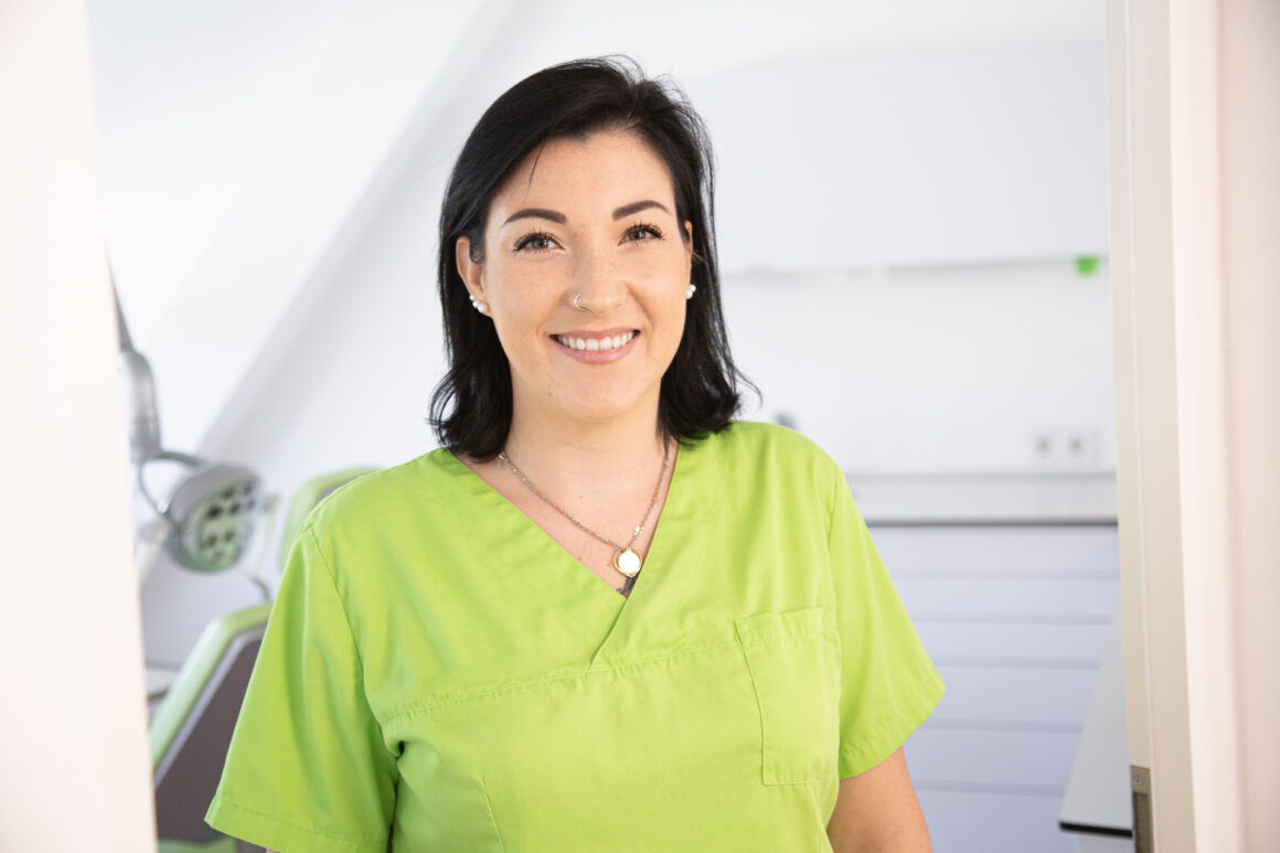 Unser Team - Dr. Eva Maria Moll